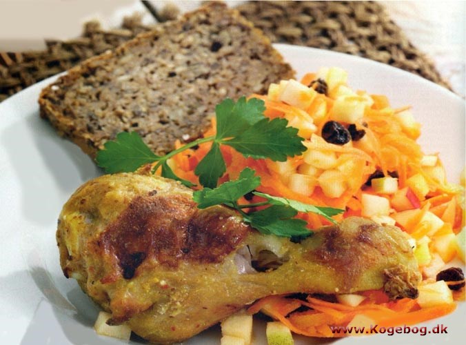 Stegte kyllingelår med råkost - dejlig kylling opskrift