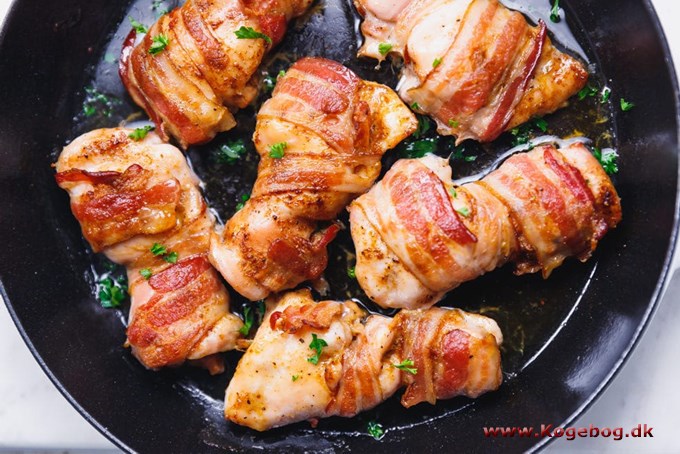 Kyllingebryst i svøb - den bedste opskrift er fra Kogebog.dk