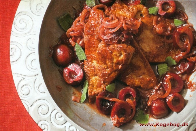 Kalvelever med kirsebær - god opskrift bedst fra Kogebog.dk