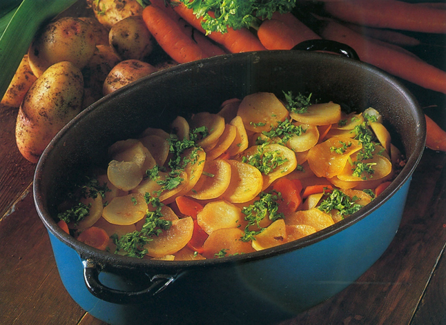 Alt-i-en-gryde med hakket kød - altid bedst på Kogebog.dk 💘